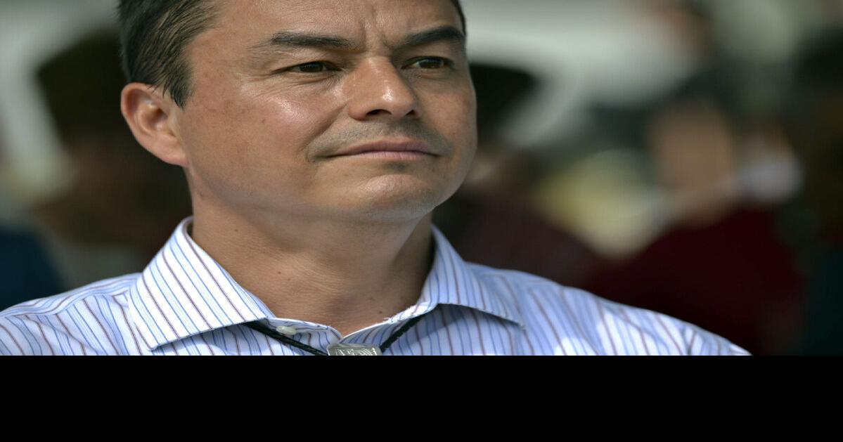 Shawn Atleo will defend post as national chief