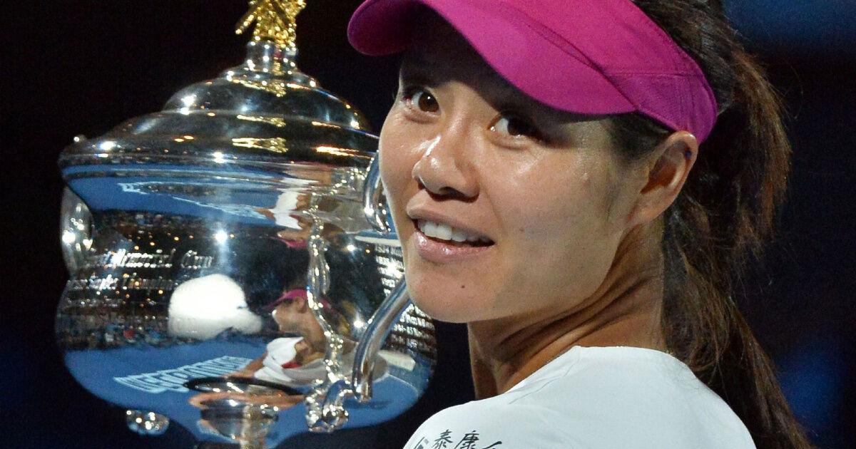 Australian Open: Li Na breaks through for title