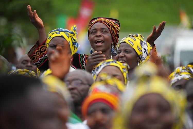 Pope urges Africa's youth to resist dual temptations of migration and ...