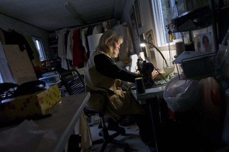 Linda Lundström is at home in the country