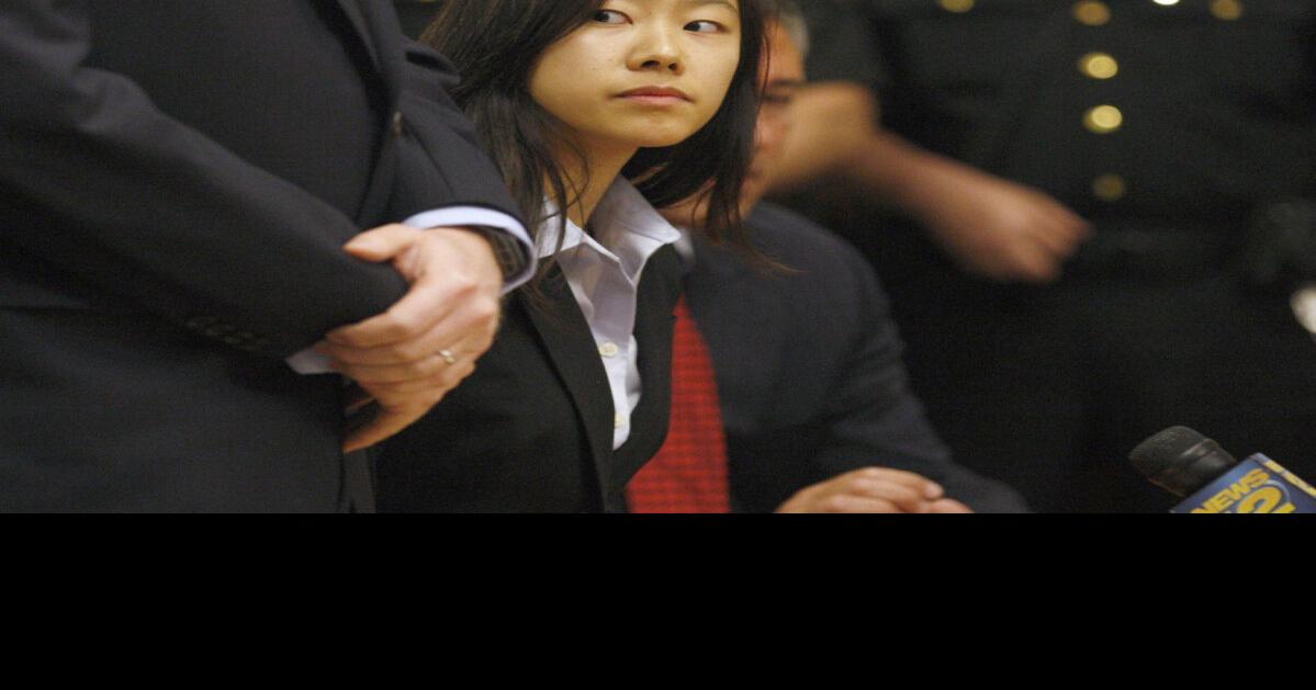 Woman in webcam suicide case gets probation-like program