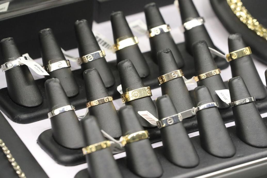 ‘Cashman’ Russell Oliver returns to retail roots with new Yonge St. store