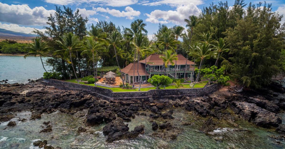 Neil Young selling Hawaiian mansion for $24 million
