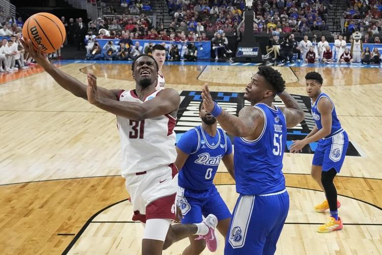 Washington State survives maddening 2nd half to beat Drake 66-61 in ...