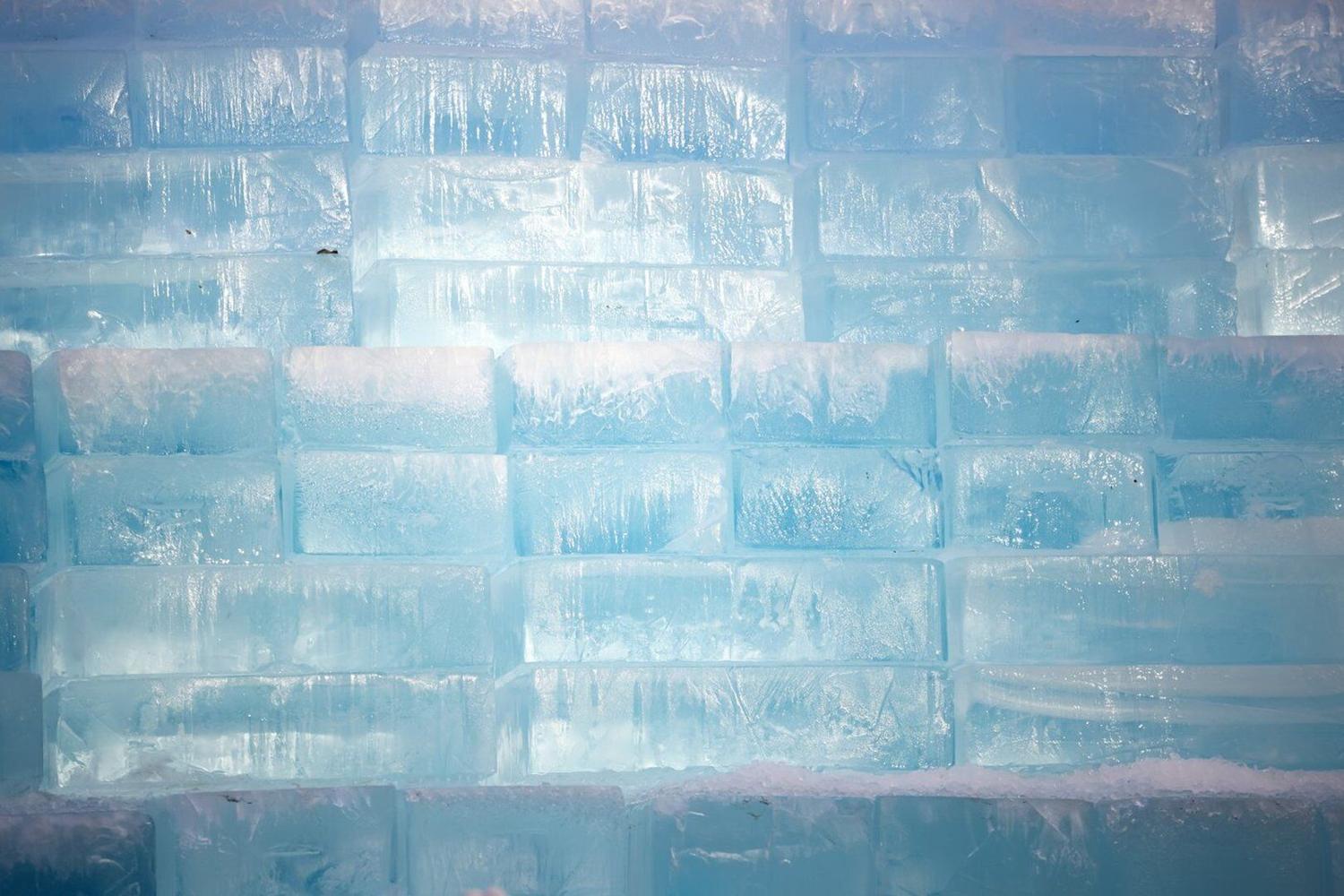 Streamer finds Drake's new album release date hidden within ice structure