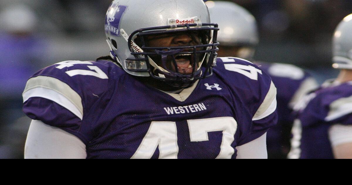 Canadian Vaughn Martin signs with Miami Dolphins