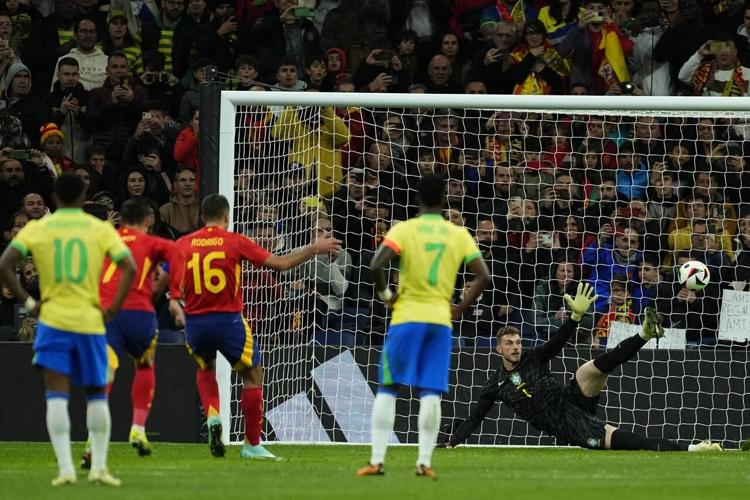 Endrick and Yamal shine as Vinícius Júnior's Brazil draws 3-3 with ...