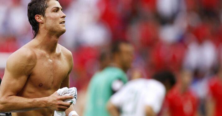 World Cup highlights footballers' sculpted abs