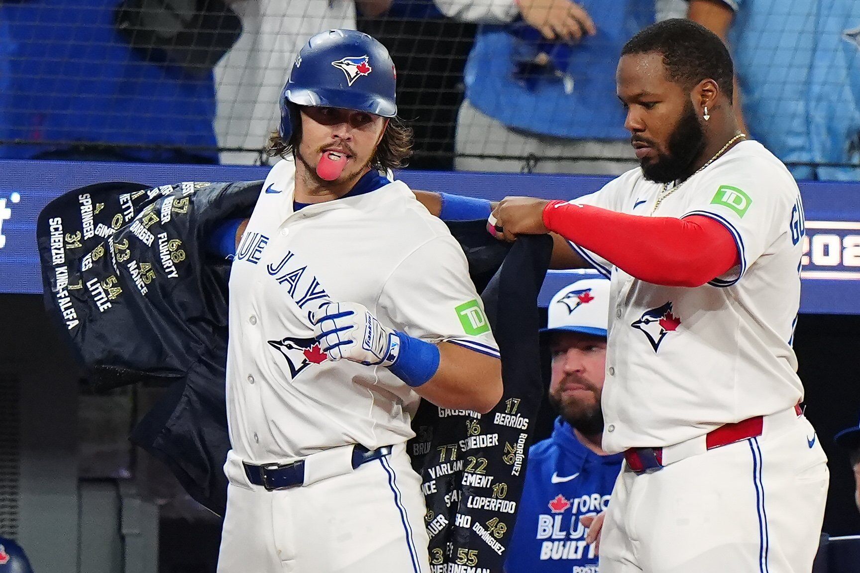 What goes into making the Toronto Blue Jays home run jacket