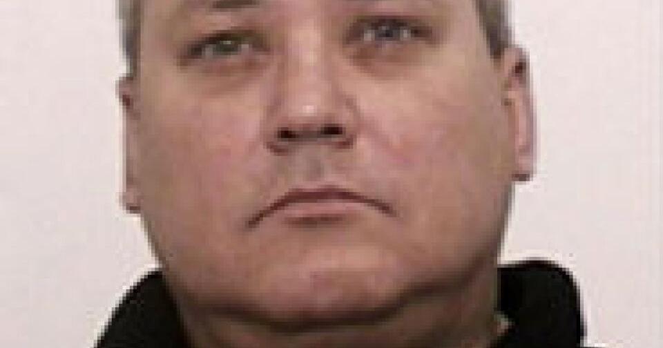 Serial con artist Michael Lee Mitton back in jail for breaching release ...