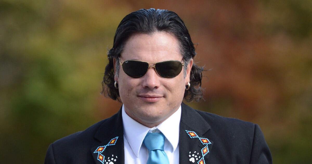 Senate scandal: Mac Harb, Patrick Brazeau charged with fraud, breach of ...