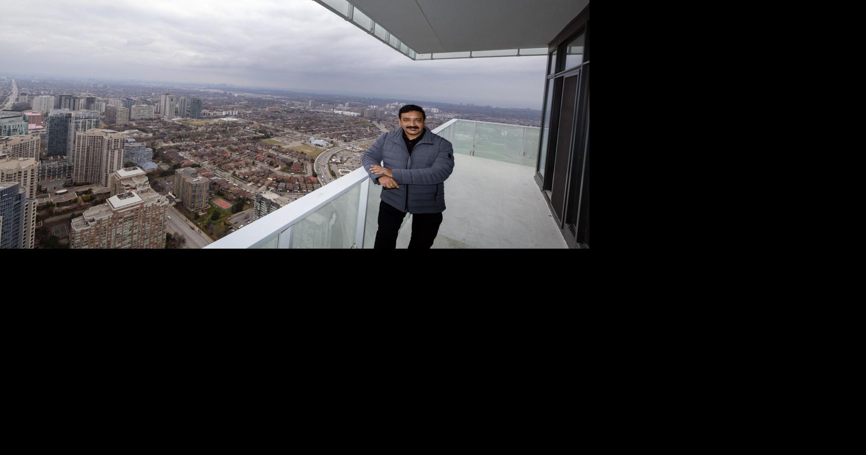 Toronto urban planning: building tall towers key to success