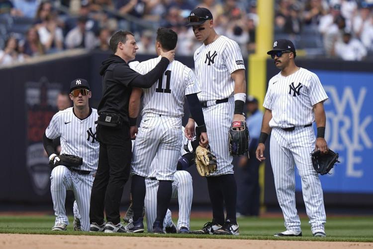 Anthony Volpe is back in the Yankees' lineup, 2 days after hurting shoulder