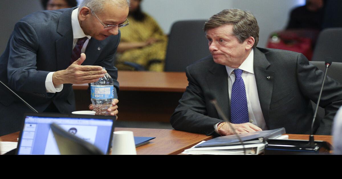 Toronto police board passes revised carding policy