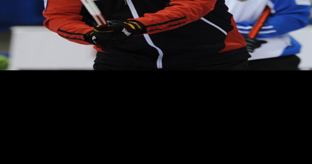 Ontario skip Glenn Howard seals Brier playoff spot