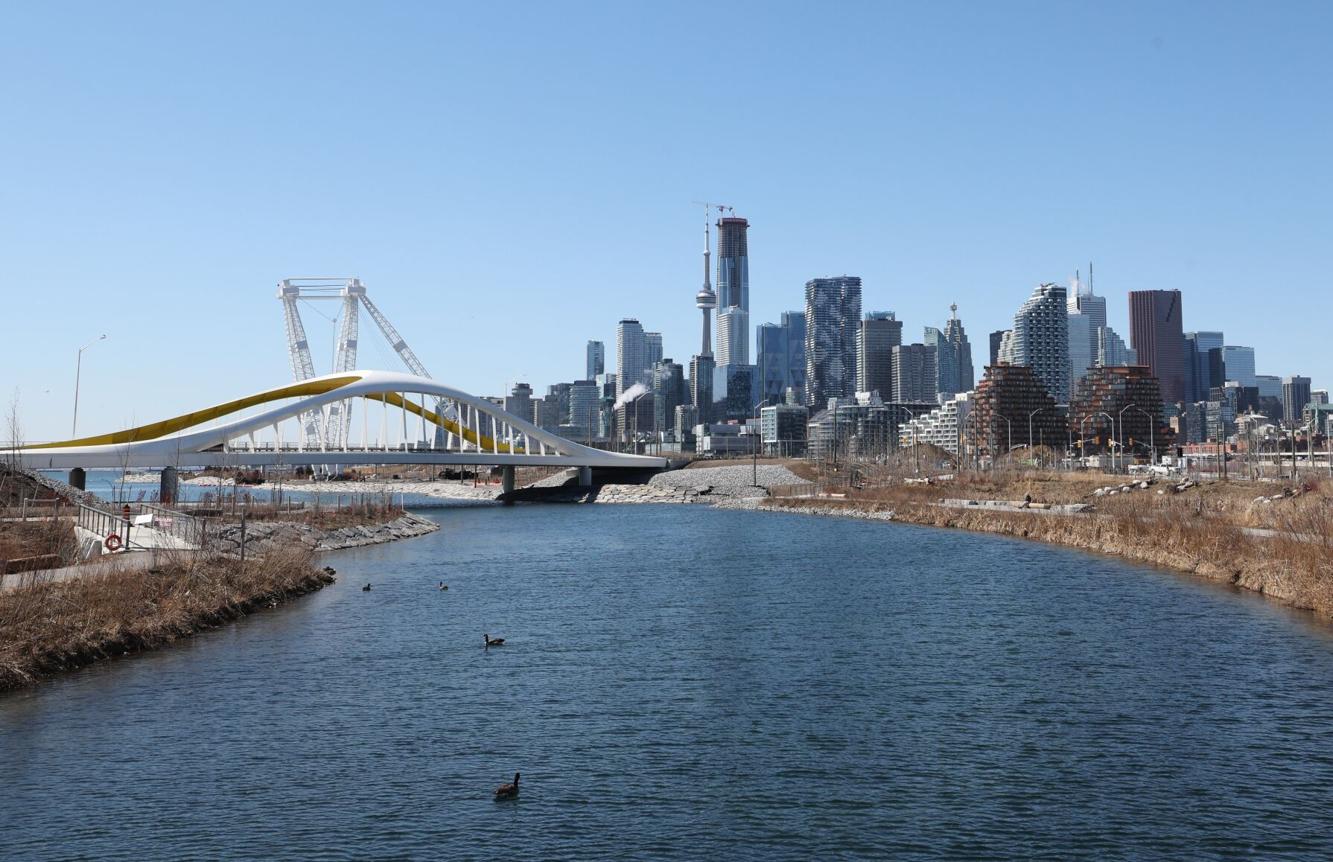 Waterfront Toronto moves ahead on first homes for new island