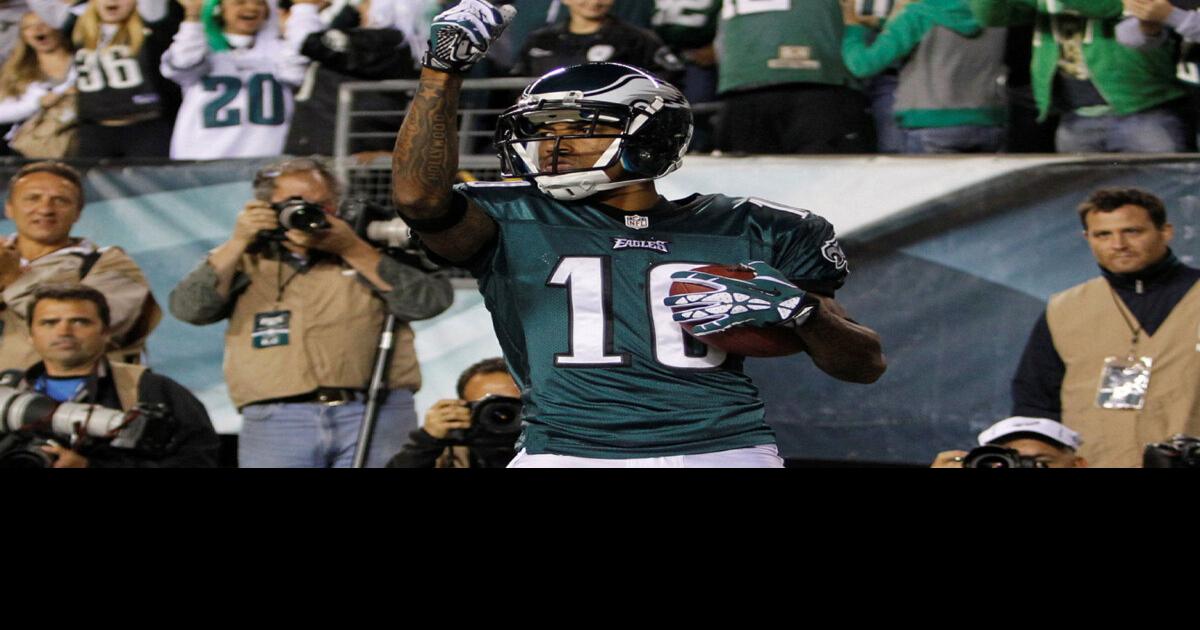 Phialdelphia Eagles edge New York Giants 19-17