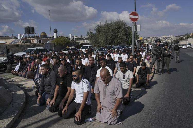 Live updates | Limited telecom services return to Gaza, but the UN ...