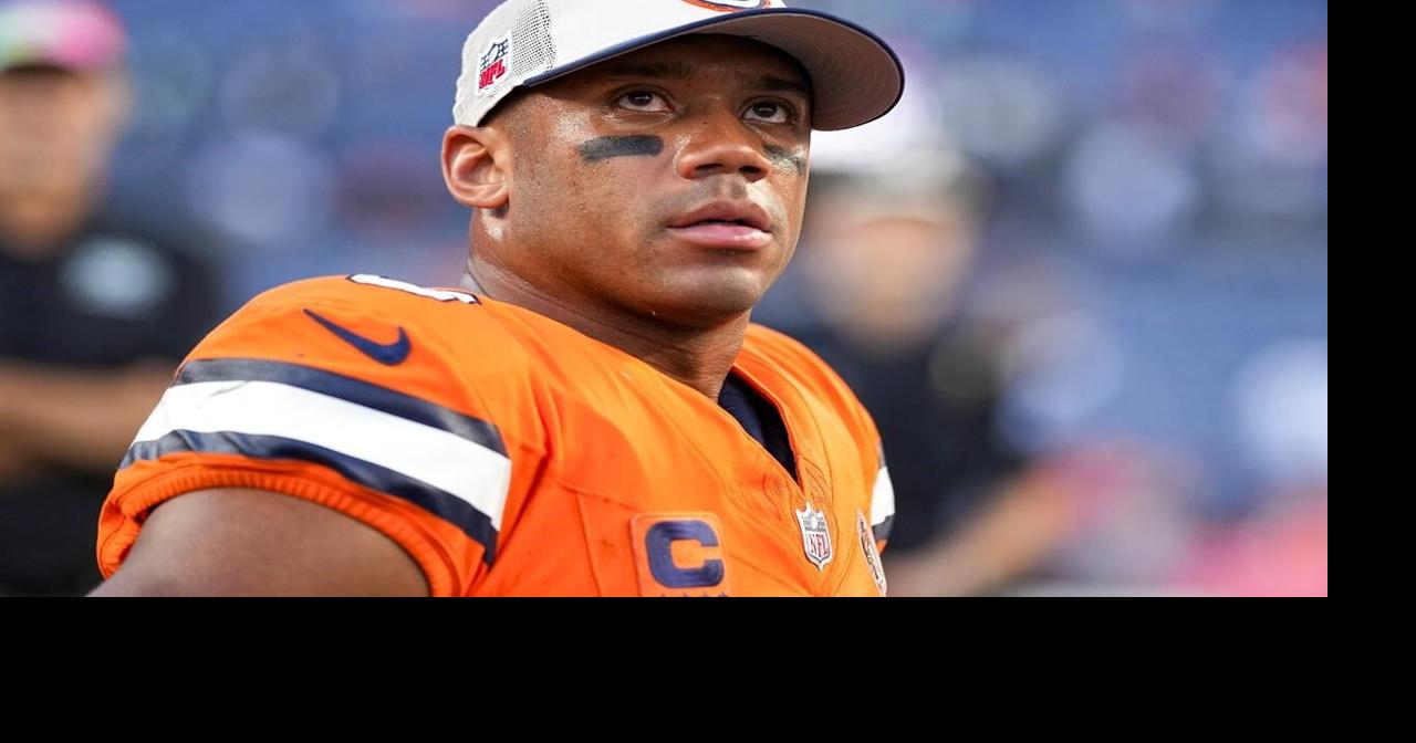 Payton can't back up his harsh words for Hackett as Wilson, offense ...