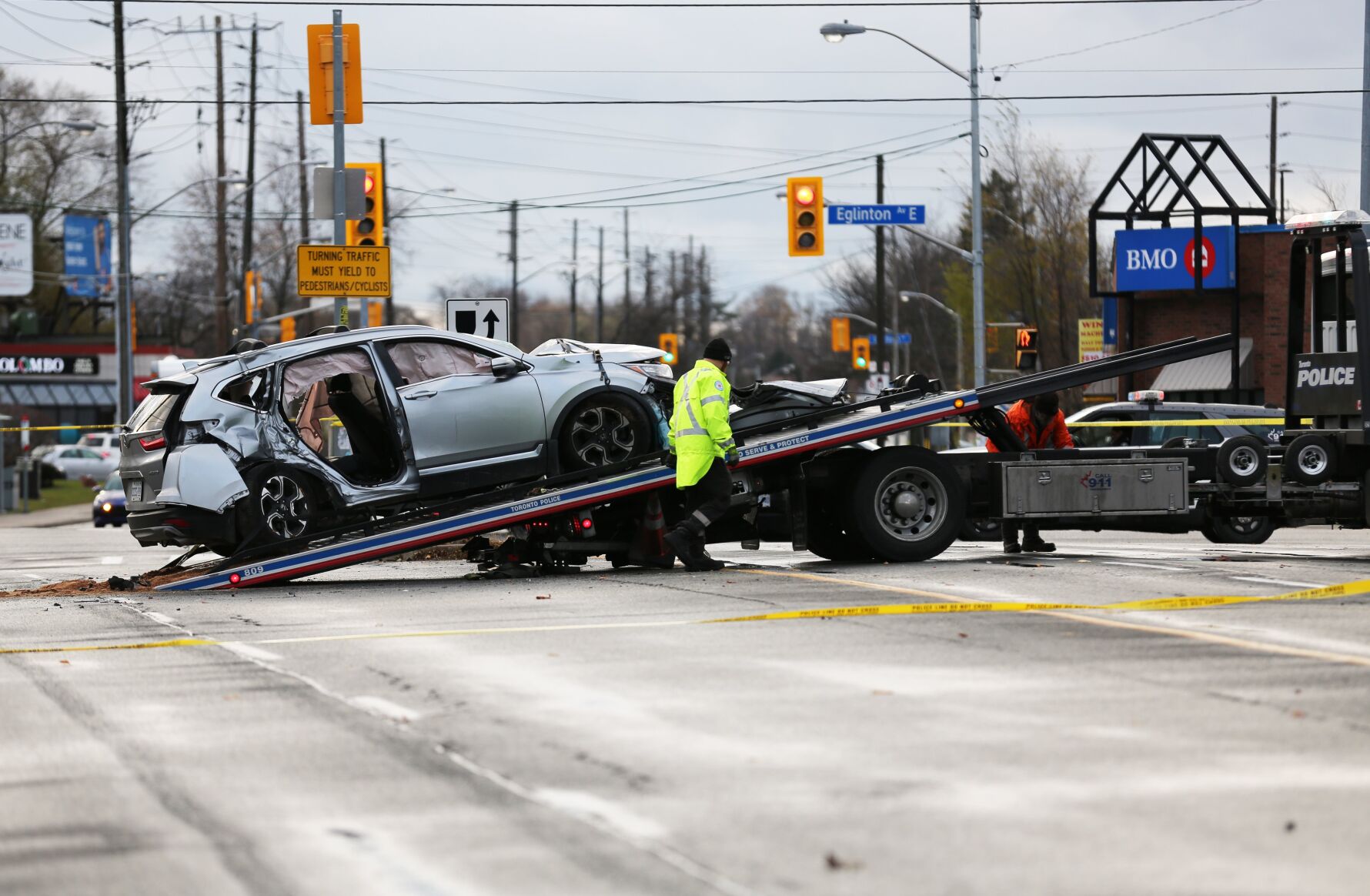 Four teens arrested after stolen car crash in Toronto