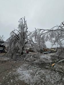 Freezing rain ends but thousands without power in Ontario