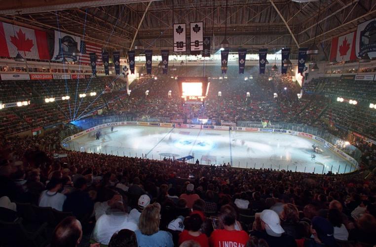 Here’s what Toronto was like in the ’90s