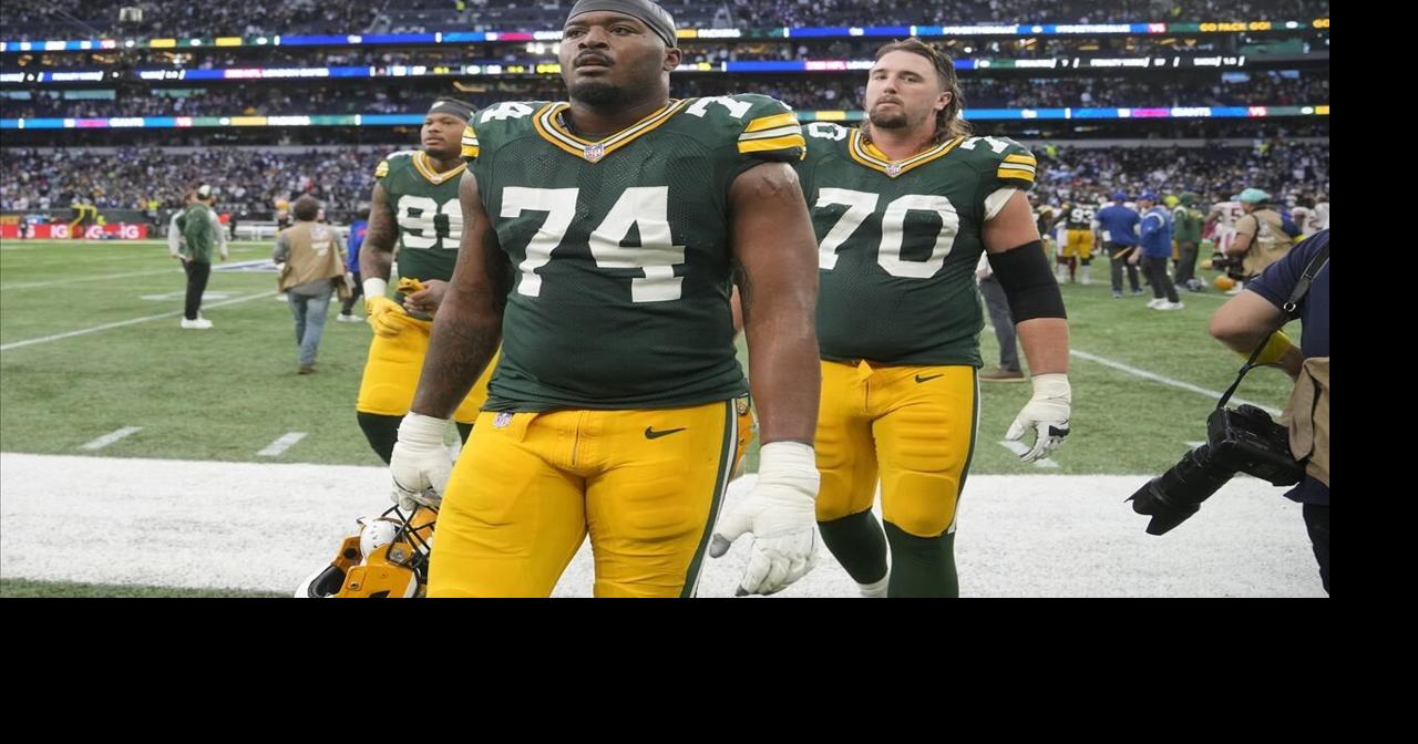 Packers stagger back home after surprising loss to Giants