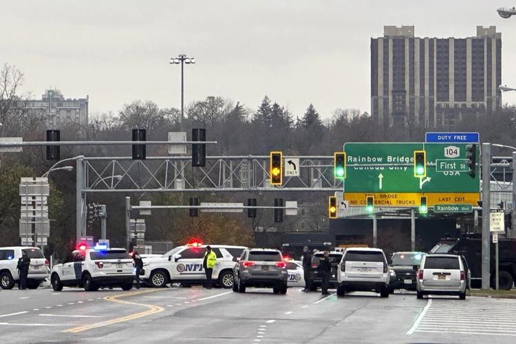 Fiery crash kills 2 at Niagara Falls' Rainbow border bridge. Officials ...