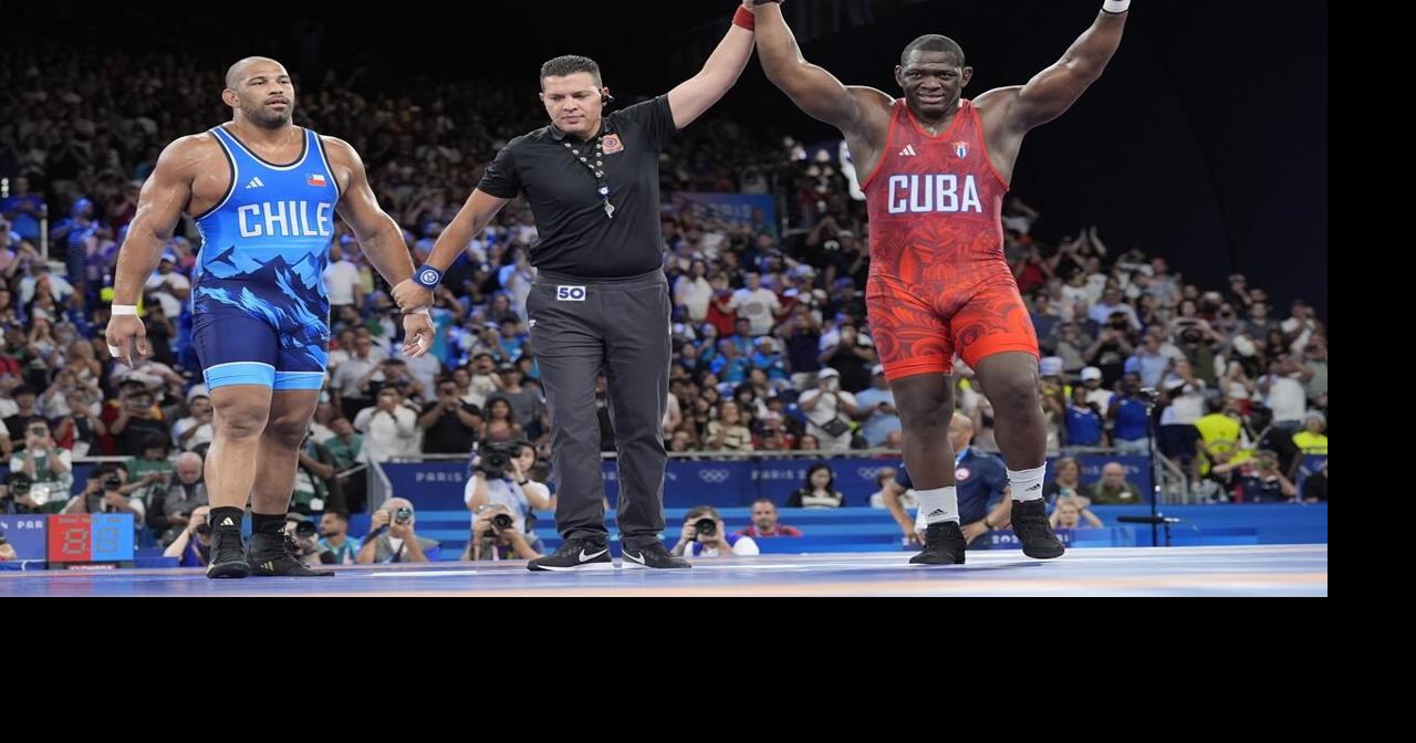Cuban Greco-Roman wrestler Mijain Lopez wins record fifth straight gold ...