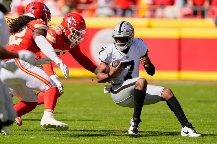 Patrick Mahomes leads Chiefs to 31-0 rout of Raiders as Rashee Rice ...