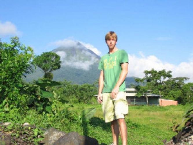 The untold story of accused ‘crossbow killer’ Brett Ryan’s robbery spree