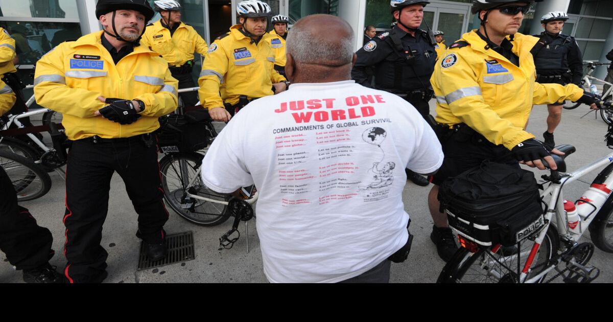 Enbridge pipeline: Protesters converge on Line 9B hearings