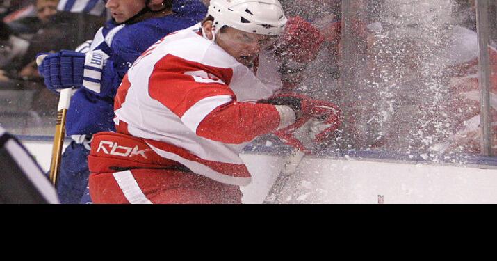 Brett Lebda wants pivotal role with Maple Leafs