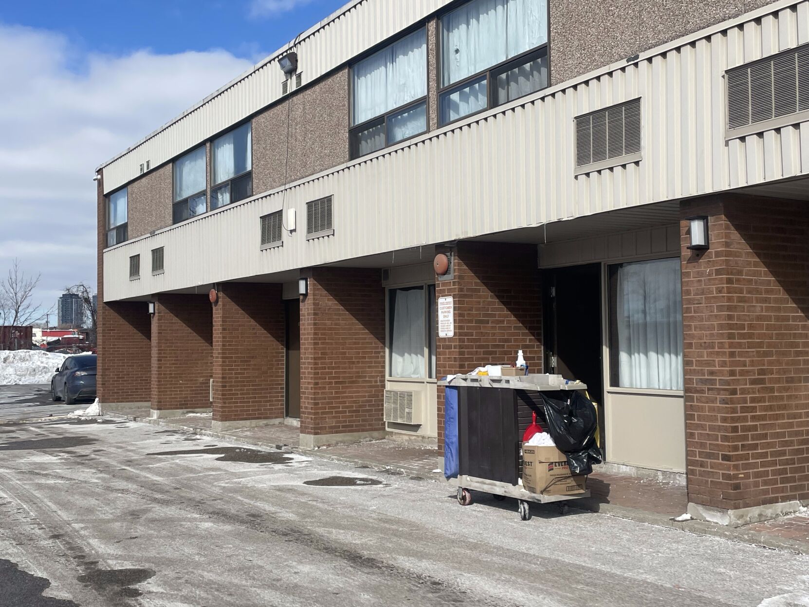 Inmates’ Ontario prison escape led to Etobicoke motel arrest