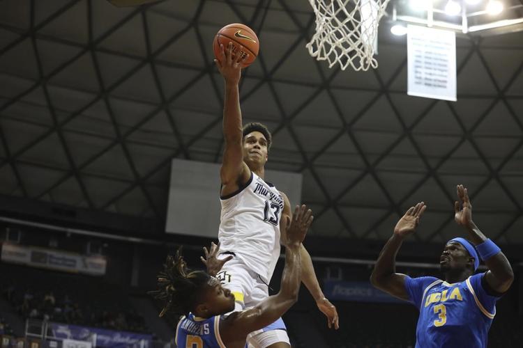Sean Jones hits late 3-pointer to lift No. 4 Marquette to 71-69 win ...