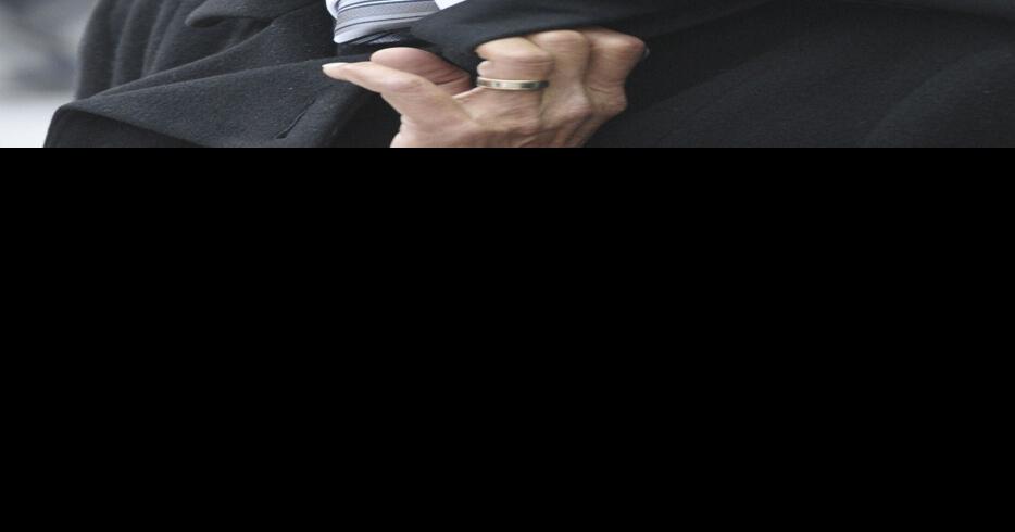 Anesthesiologist Dr. George Doodnaught guilty of sexually assaulting 21 ...