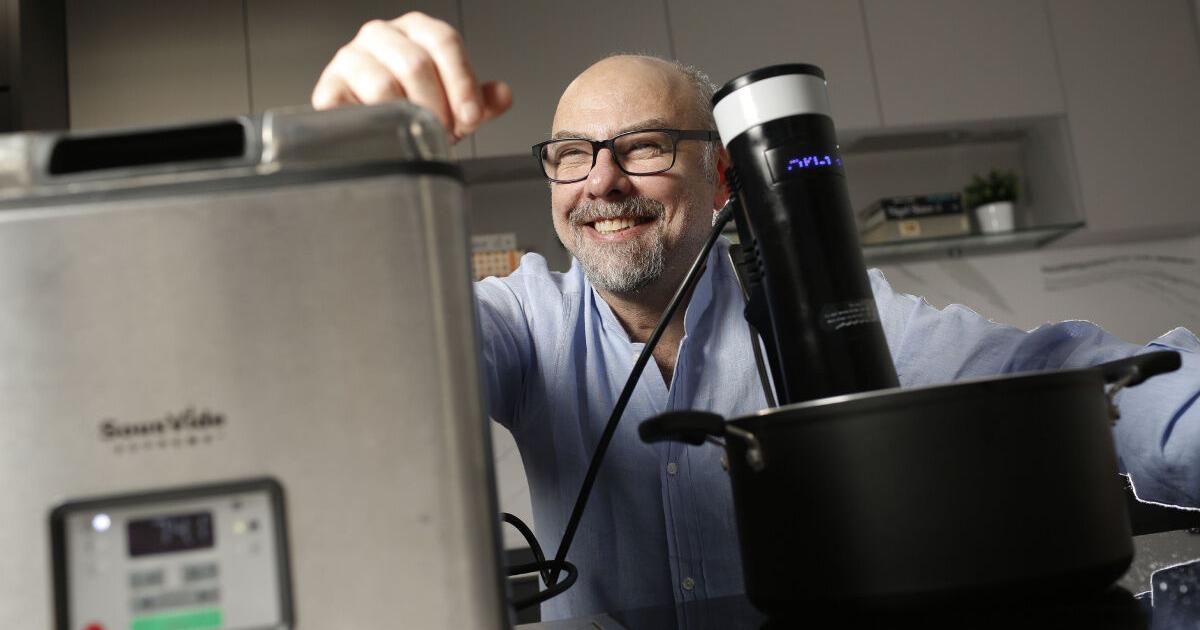 Sous vide water-bath cooking goes mainstream