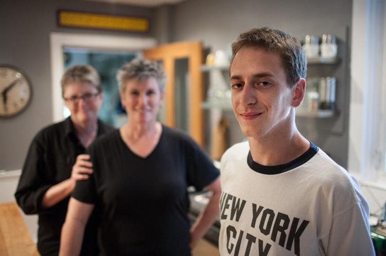 Growing up with same-sex parents