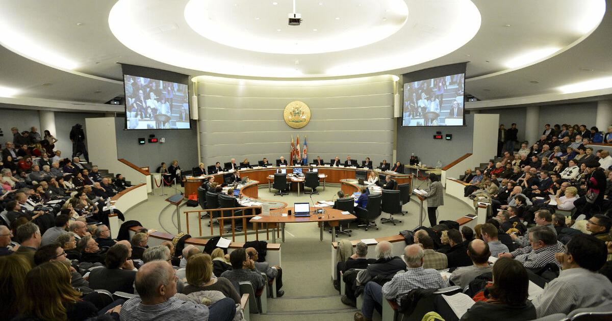 Residents irked after Markham council gives itself a raise