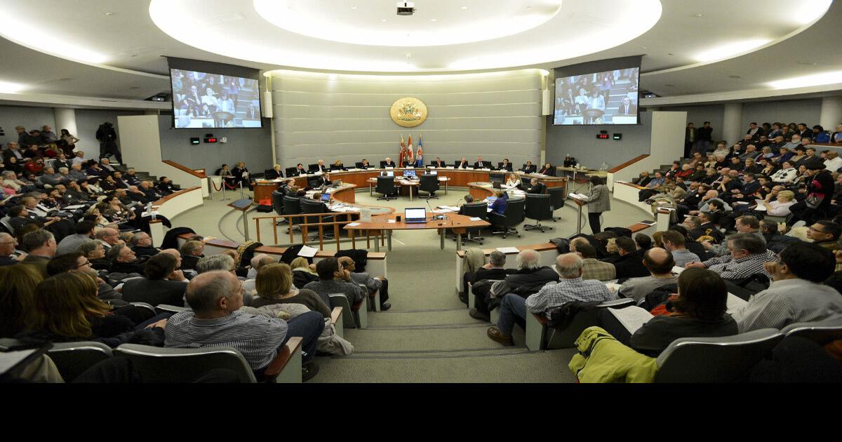 Residents irked after Markham council gives itself a raise