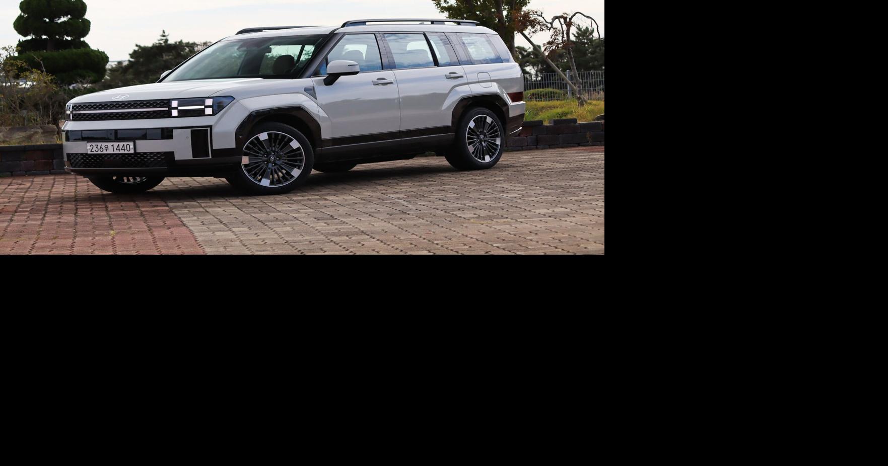 Hyundai 2024 Santa Fe: bigger, boxier, sure. Is it better?