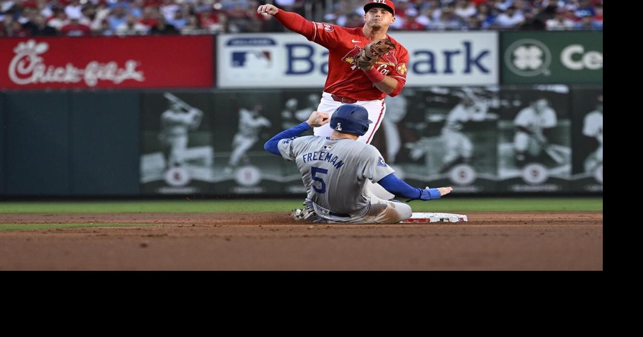 Dodgers INF Freddie Freeman hampered by a jammed middle finger