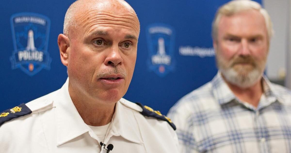 Halifax police chief announces plans to retire