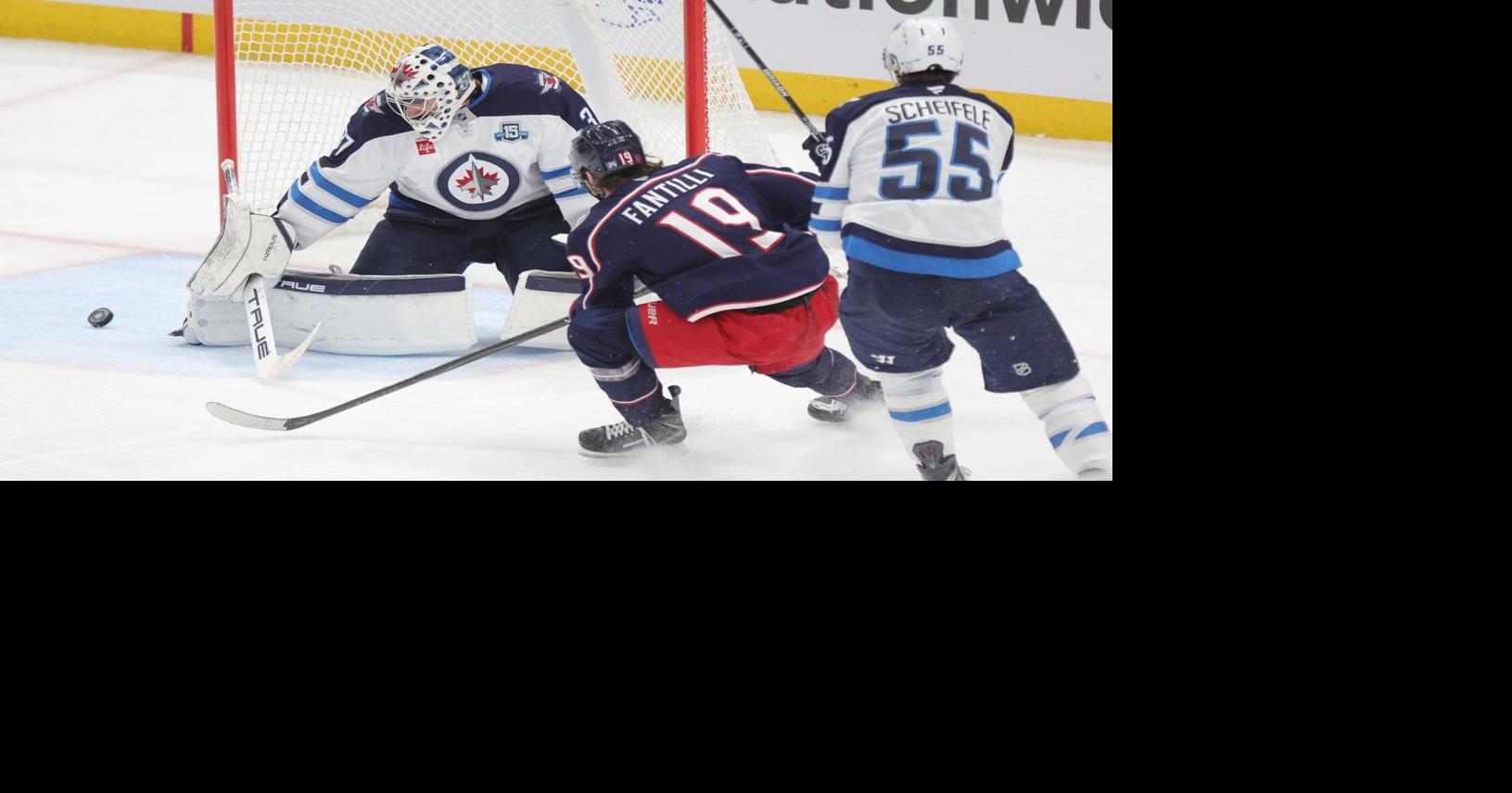 Hellebuyck, Jets left to deal with rapid fall from grace this season