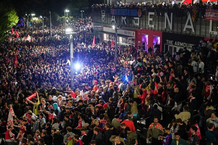 Arsenal fans feel the joy of European soccer's season of wild and ...