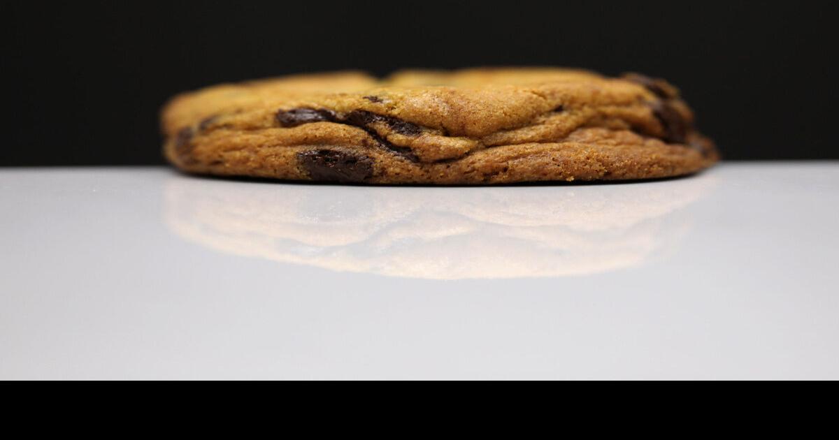 The Dish: How many calories are in this giant chocolate chip cookie?