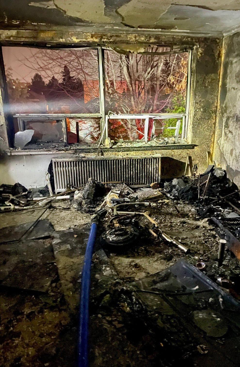 Dramatic photos of 2 lithium-ion battery fires in Toronto