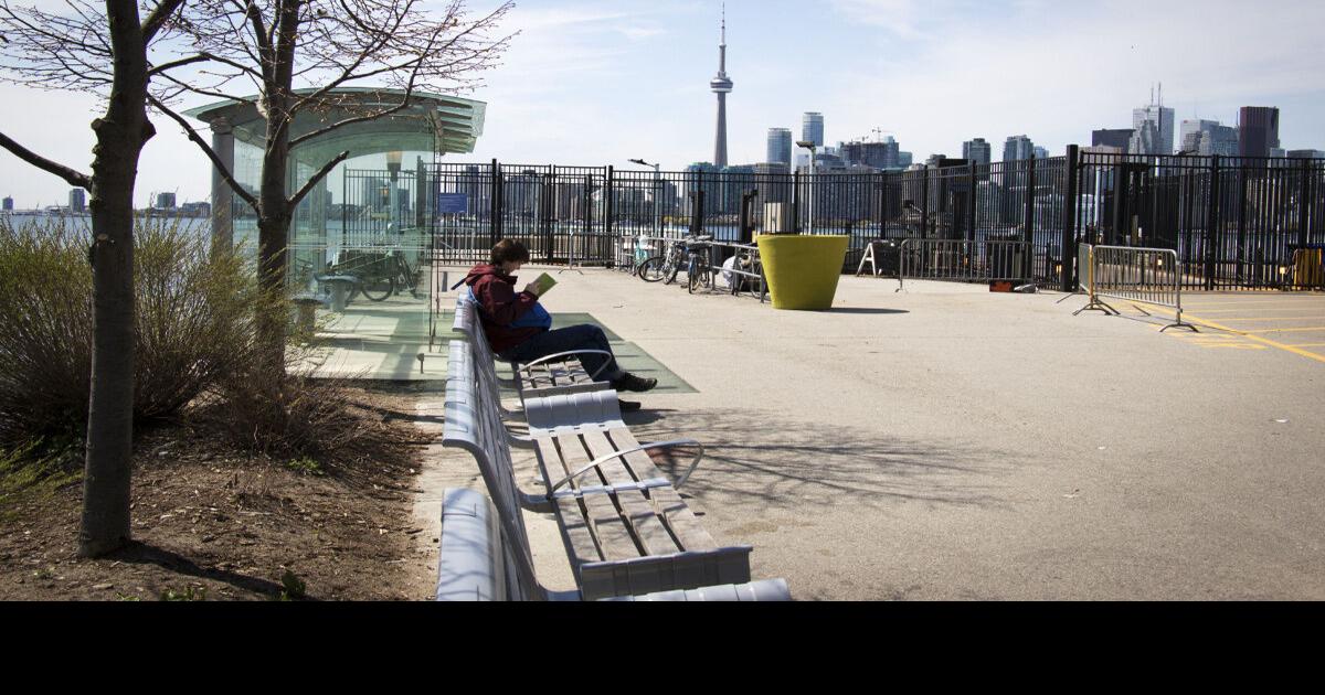 Toronto Island residents want to revamp ferry dock: Micallef