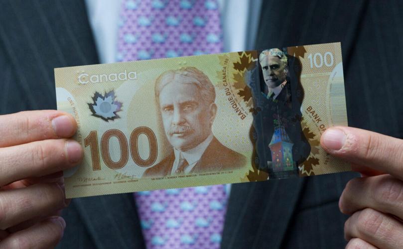 $100 polymer bank note goes into circulation