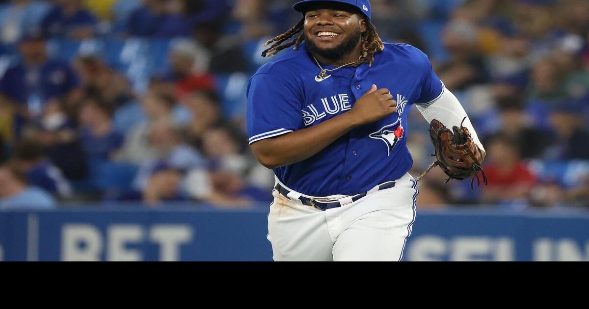 Blue Jays first baseman Vladimir Guerrero Jr. wins Gold Glove